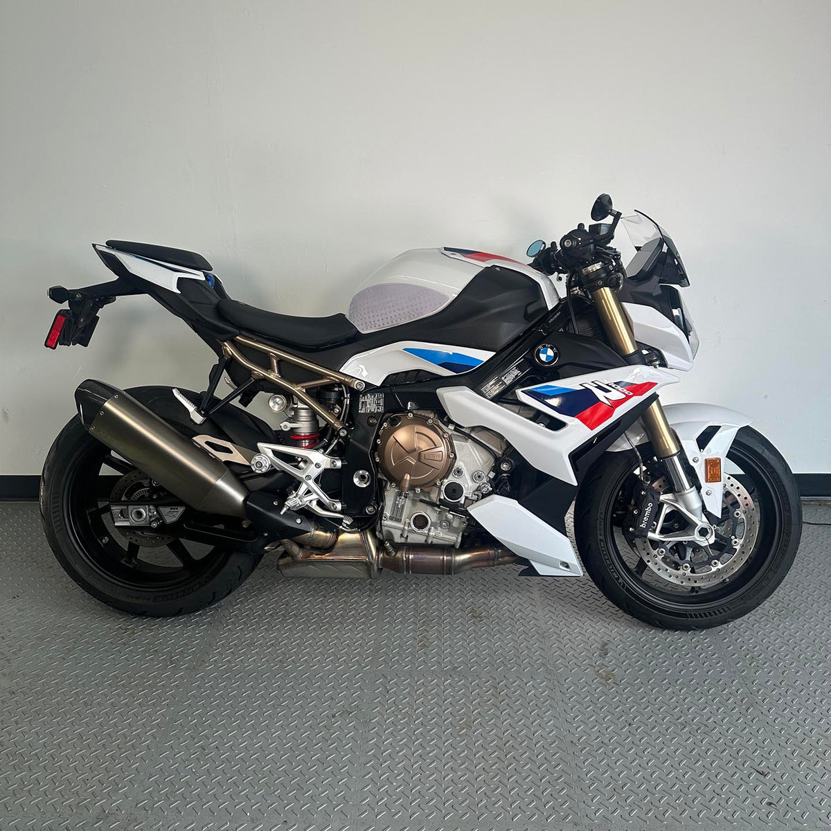 2022 BMW S1000R M Package (10,020 Miles) – Redmond Used Motorcycles